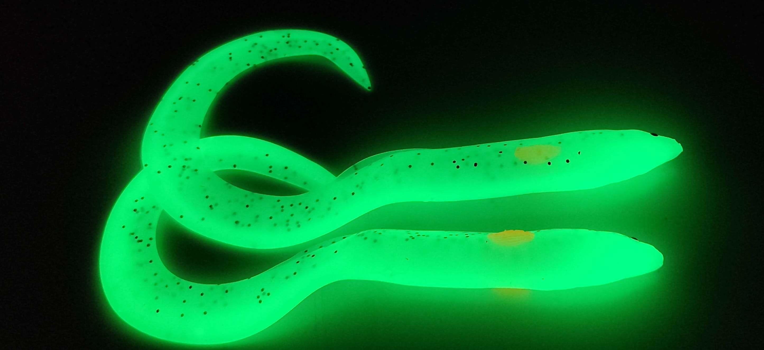 Savage Gear Real Eel Glow - NORSK FLETTERI AS